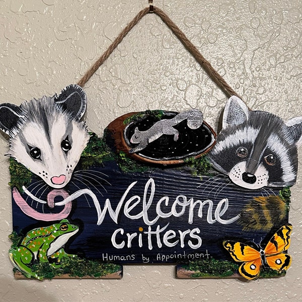 Custom Welcome Critters Sign W/ Moss - Etsy