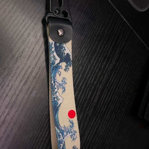 Great Wave off Kanagawa Wrist Lanyard - Keychain - Etsy