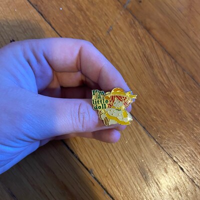 TRIUMPH Heavy Metal Vintage Enamel Pin Lapel Badge Brooch Gift Pinback ...