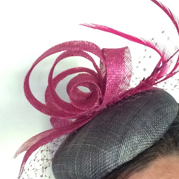 Green Loop Fascinator With Feathers on a Comb! - Etsy