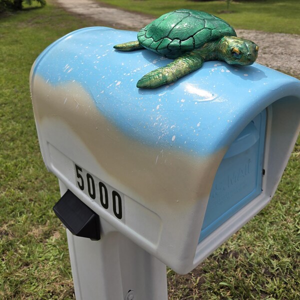 Toon Turtle Mailbox Topper - Customizable Colors! - Etsy