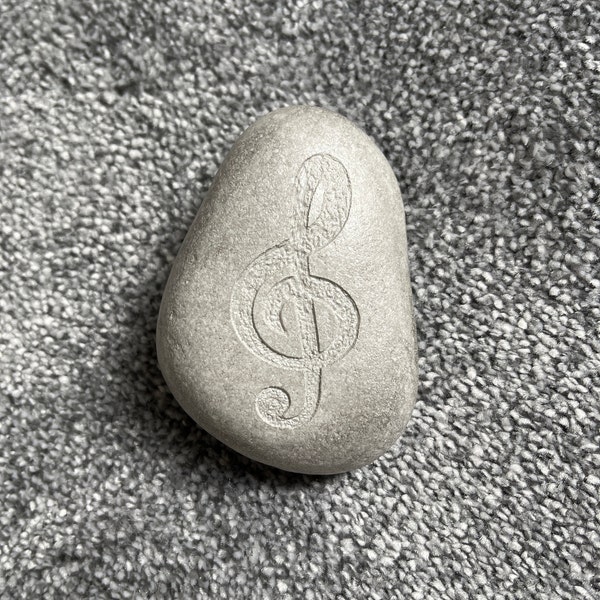 Personalised Engraved River Stone - Black LOVE HEART With INITIALS ...