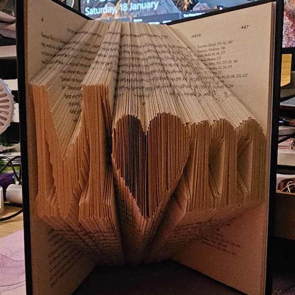 MOM or MUM W/heart Book Folding Pattern — 215 Folds (430 Numbered Pages ...