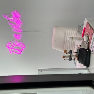 Custom Neon Sign It's a Vibe Wedding Neon Sign Wall Hanging Neon Sign ...