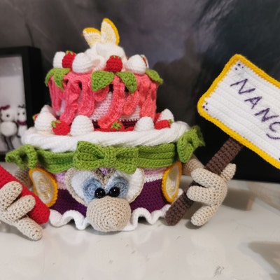 Cake XL Amigurumi Crochet Pattern Birthday Present - Etsy