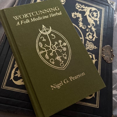 Wassailing: the British Midwinter Blessing Custom by Simon - Etsy