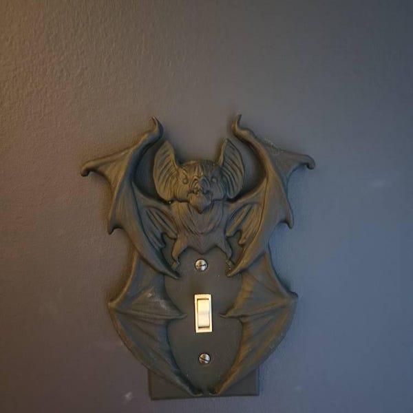 Gothic Bat Light Switch Plate - Etsy