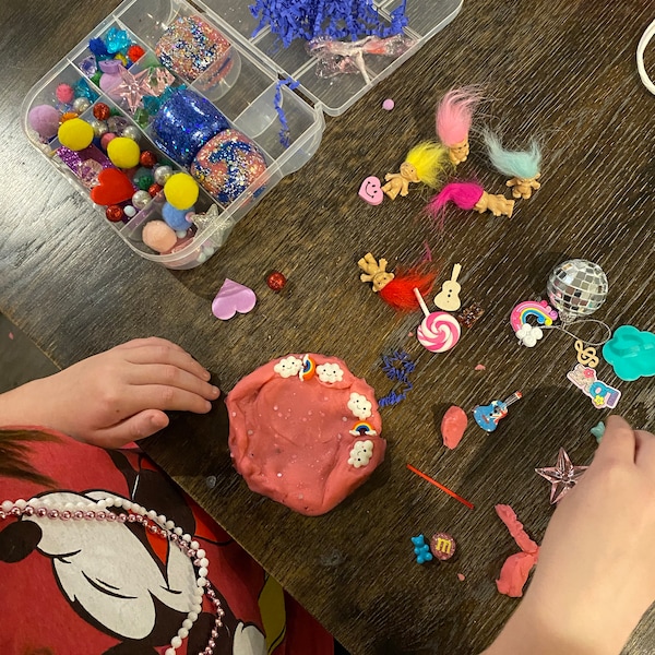 Trolls Play Dough Kit,trolls Birthday , Play Dough Kit, Sensory Kit ...