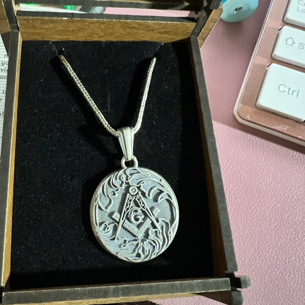 Mens Silver Mason Pendant, Masonic Silver Pendant, Large Mason G ...