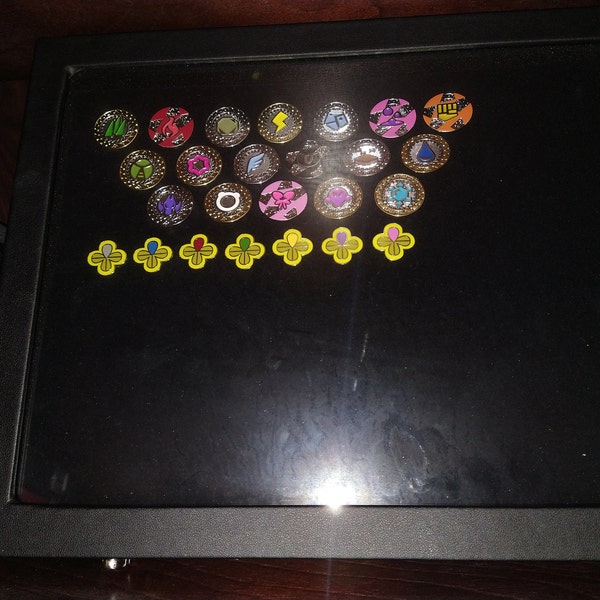 Framed Collection Complete Pokemon Badges Kanto/johto/hoenn/sinnoh ...