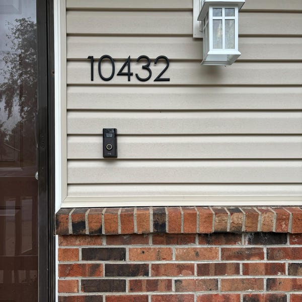 NO DRILLING REQUIRED 4.5" Vinyl Siding House Numbers and Letters Black ...