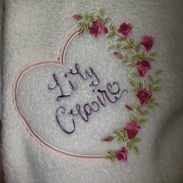 Heart With Roses Embroidery Designs - Flower Embroidery Design Machine ...