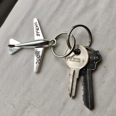 Plane Keychain, Pilot Gift, Airplane Keychain, Airplane, Traveling ...