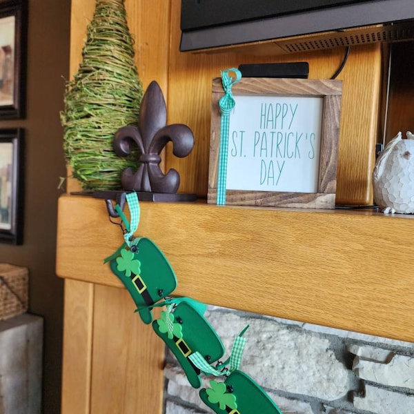 Happy St Patrick’s Day Farmhouse Decor Sign - Tiered Tray Decor -st ...