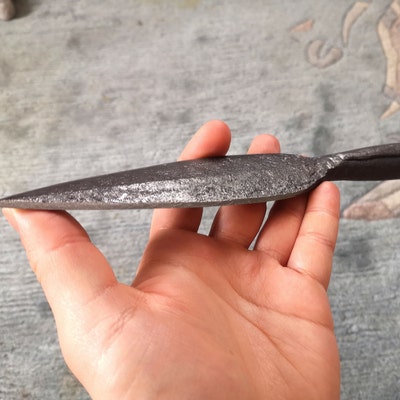 Hand Forged Arrowhead, Viking Arrowhead, Medieval Replica, Leaf-shaped ...