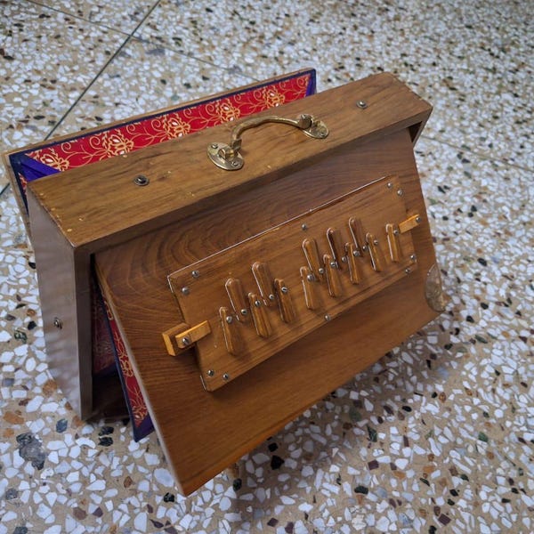 Learn To Play Harmonium MAANVISH Harmonium, Professional, Portable, 3 1 ...