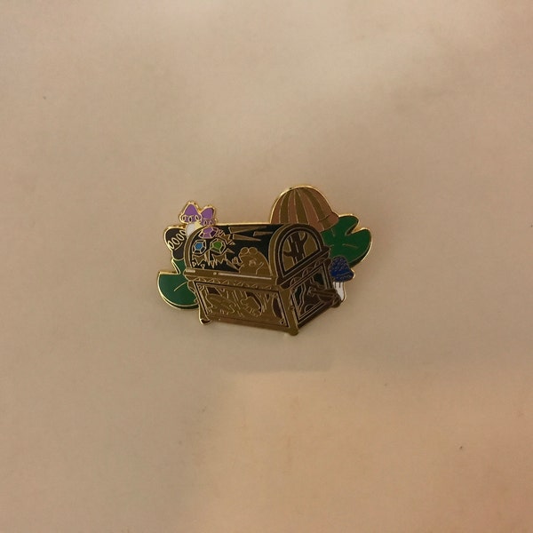 Amphibia Calamity Box Music Chest Enamel Pin - Etsy