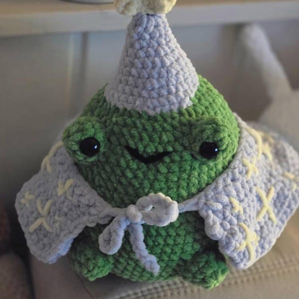 Jumbo Wizard Frog Crochet Pattern / Chunky Crochet Wizard Mage / US PDF ...