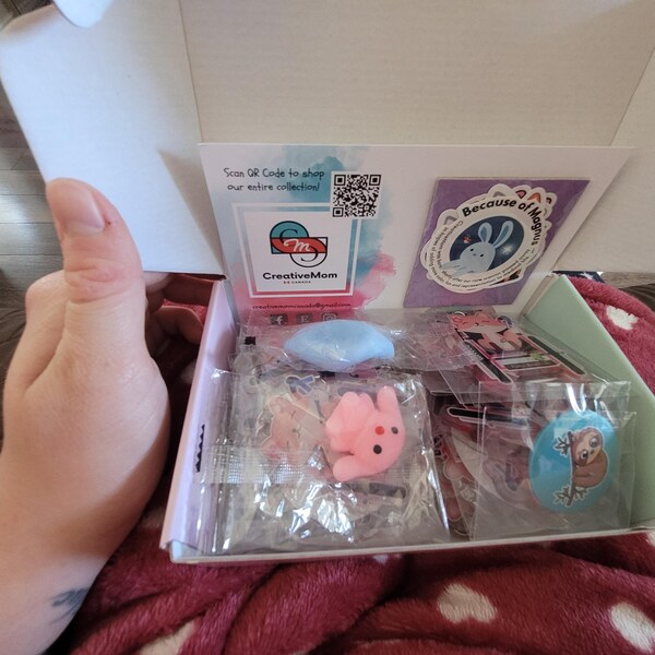 Hearing Assisted Bumblebee inclusion, Hearing Loss, Aid, Deaf, Bone ...