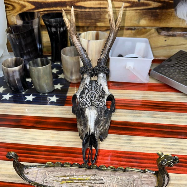 Made to Order Real Aged Fallow Deer Skull Engraved Design Sculpture ...