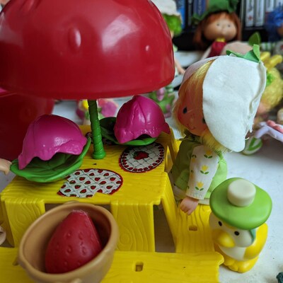 Vintage Lots a Lots a Leggggggs Hand Puppet Pink Glove Original 1980s ...