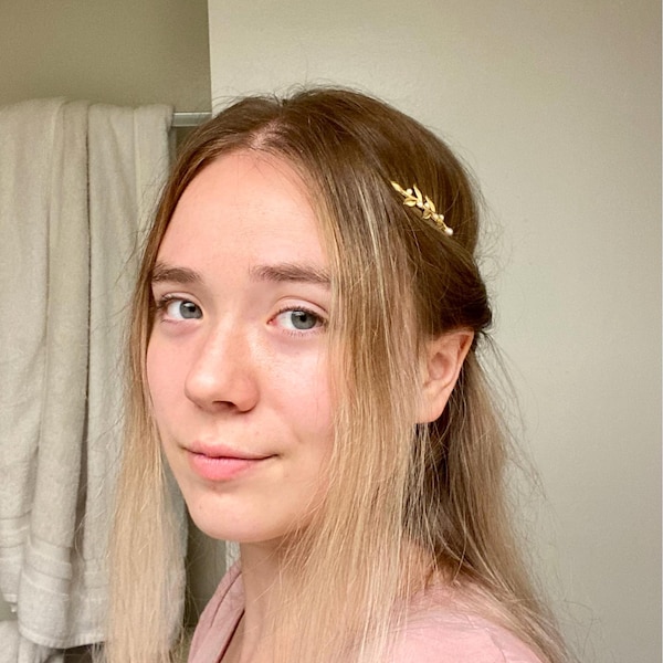 Dainty Twigs & Pearls Greek Goddess Crown Backwards Headband Back ...