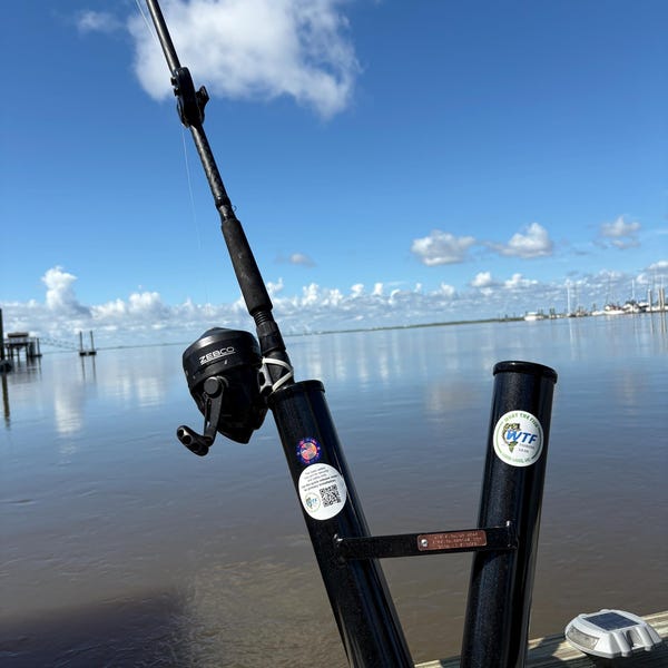 Dock-it Fisher: Keep Your Rod Secure and Ready! - Etsy