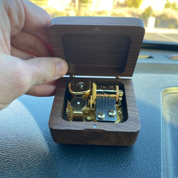 Personalized Walnut Wood Music Box, Birth Flower Music Box, Birthday ...