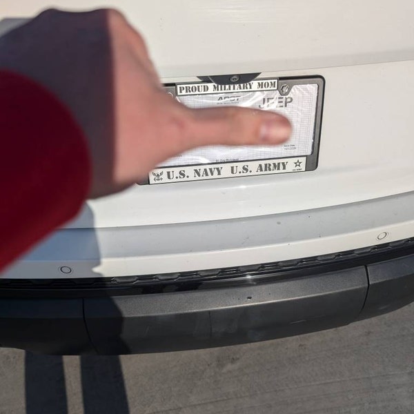 Officially Licensed Product - Marine Mom With USMC EGA Logo - Thin Top ...