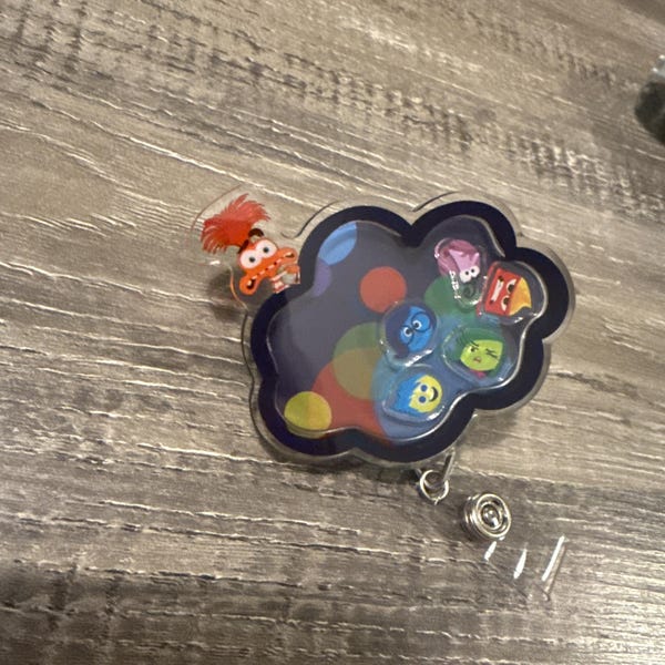Video Game Shaker Badge Reel: Custom ID Holder - Etsy