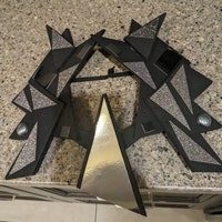 Sukah Synth Futuristische Cyborg Kopfbedeckung Halo Hut Kopfschmuck ...