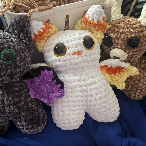 Candy Corn Bat Crochet Pattern Modification, Amigurumi Instructions ...
