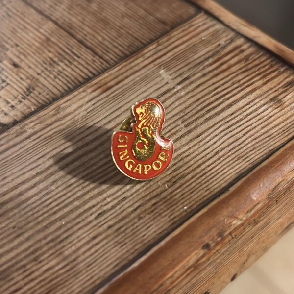 Chester Coat of Arms Crest Heraldic Lapel Pin Badge Brooch - Etsy