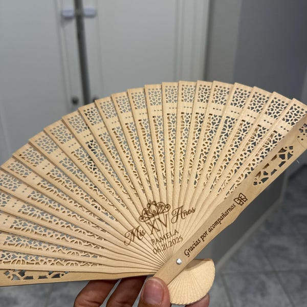 Personalized Fan Favors for Quinceañera/wooden Fans for Sweet 16 Gifts ...