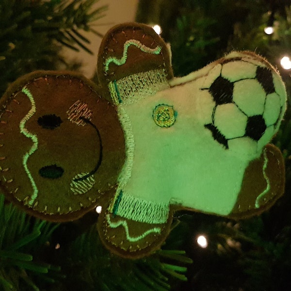 Gingerbread Footballers in Range of Team Colours. - Etsy
