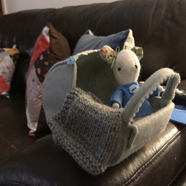 PDF Pattern - 'mouse in a Matchbox' - Linen Mouse Softie in a Paper ...