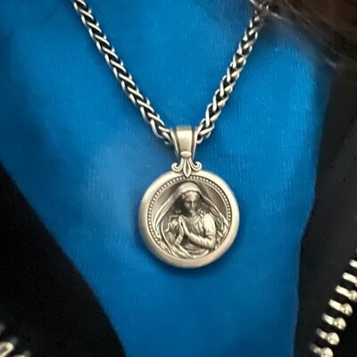 Round Brooch Pin Virgin Mary, Holy Mother Lapel Badge, Real Sterling ...