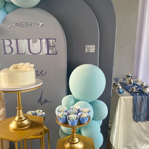 Eucalyptus Cupcake Wrappers - Sage Green With Gold Foil Accents ...