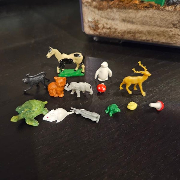 Vintage Miniature Trinkets • Tiny Plastic Toys for Advent Calendars ...