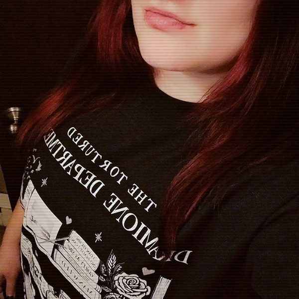 Bookcase COMFORT COLORS Dramione Tee, Draco Crewneck,manacled,bookish ...