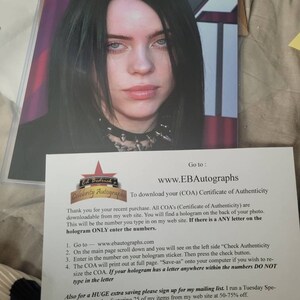 Bella Hadid MODEL in Person Signed Photo - Etsy