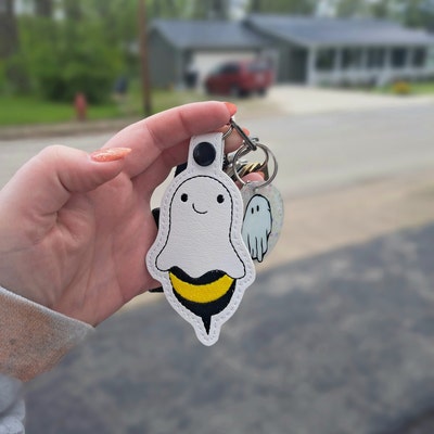 Webbed Skeleton Keychain Webbed Skeleton Key Ring Skeleton - Etsy