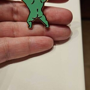 Leg Day Larry Buff Muscle Frog Hard Enamel Pin - Etsy
