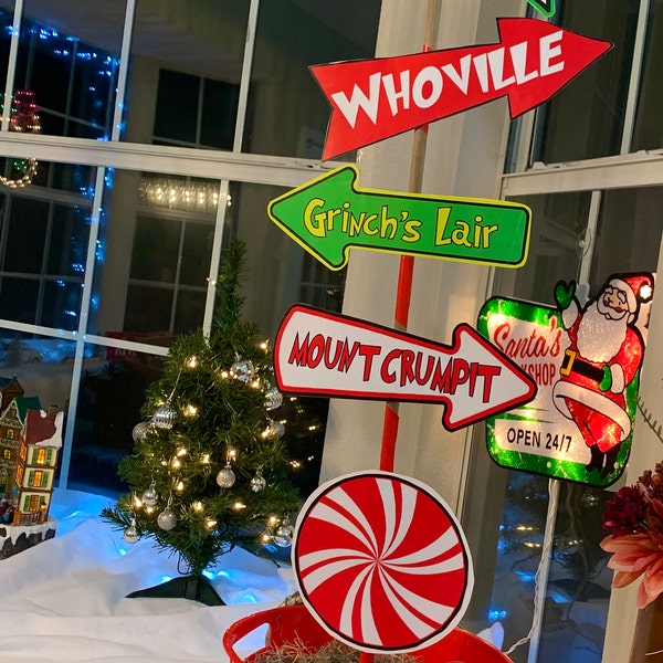 Grinch Christmas - Sign Post and Signs - Etsy Canada