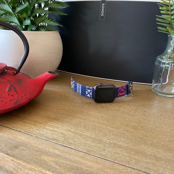 Moai Custom Apple Watch Strap for 38mm, 40mm, 42mm, and 44mm for Men ...