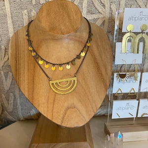 Oval Shap Wood Necklace Display - Etsy