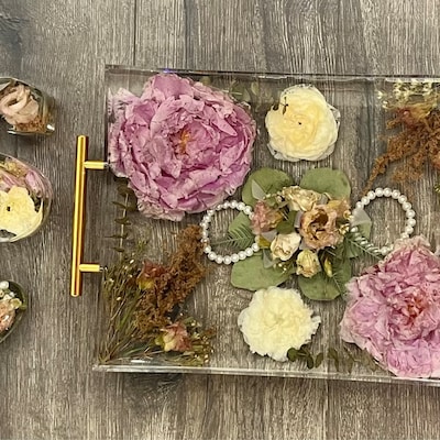 Custom Resin Floral Table, Flower Preservation, Floral Preservation ...