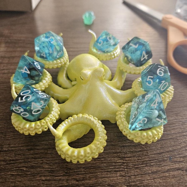 Opening Mini Mimic-you Can Close and Open It Looks Like an Innocent ...