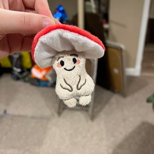 ITH DIGITAL PATTERN Virtual Pet Plushie Keychains in the Hoop Machine ...