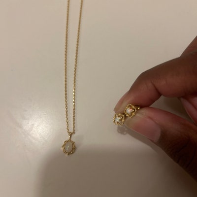 Four Leaf Clover Plugs Earrings, Flower Earrings Gold, Emerald Clover ...